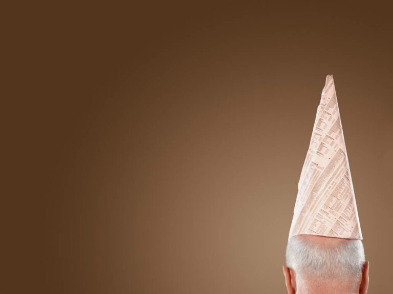 The Extraordinary Evolution of the Dunce Cap | OddFeed